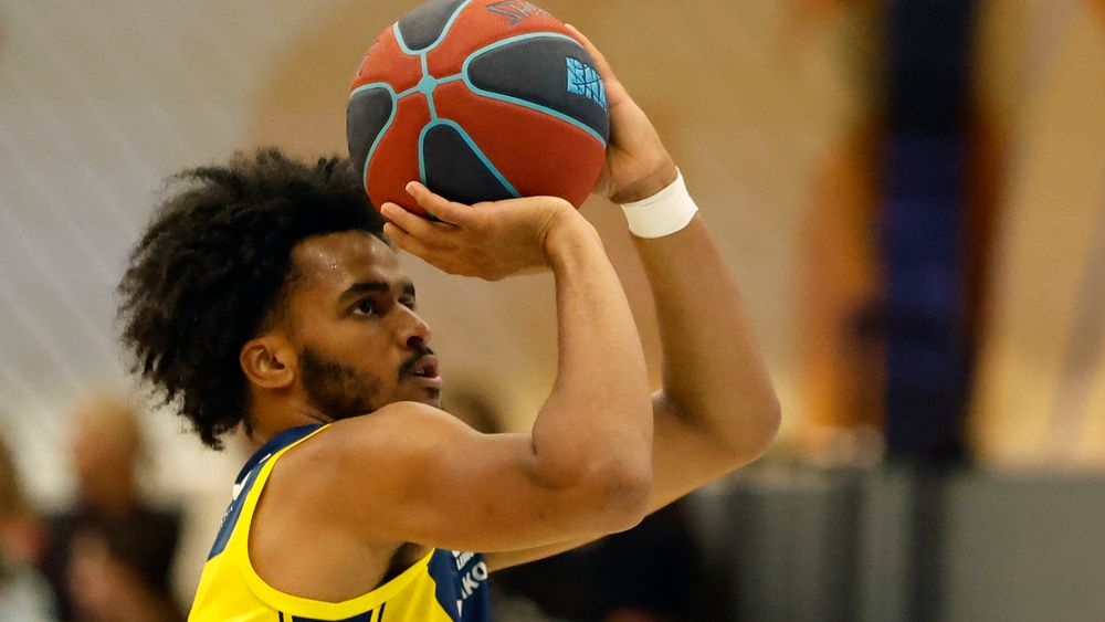 LWD Basket ferliest mei mear as 50 punten ferskil - Omrop Fryslân