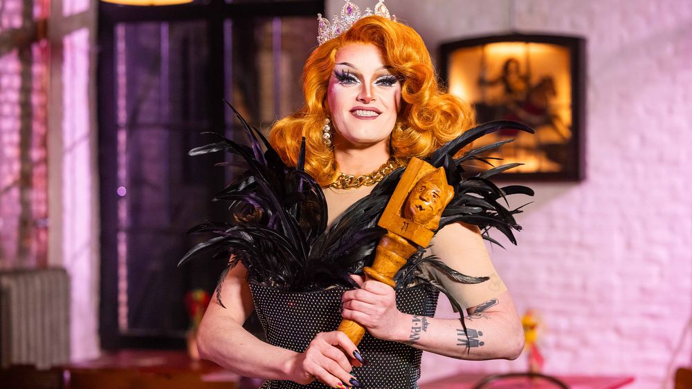 Miss Patty Pam-Pam de nieuwe Drek Prinses van de Raod van L11 - L1