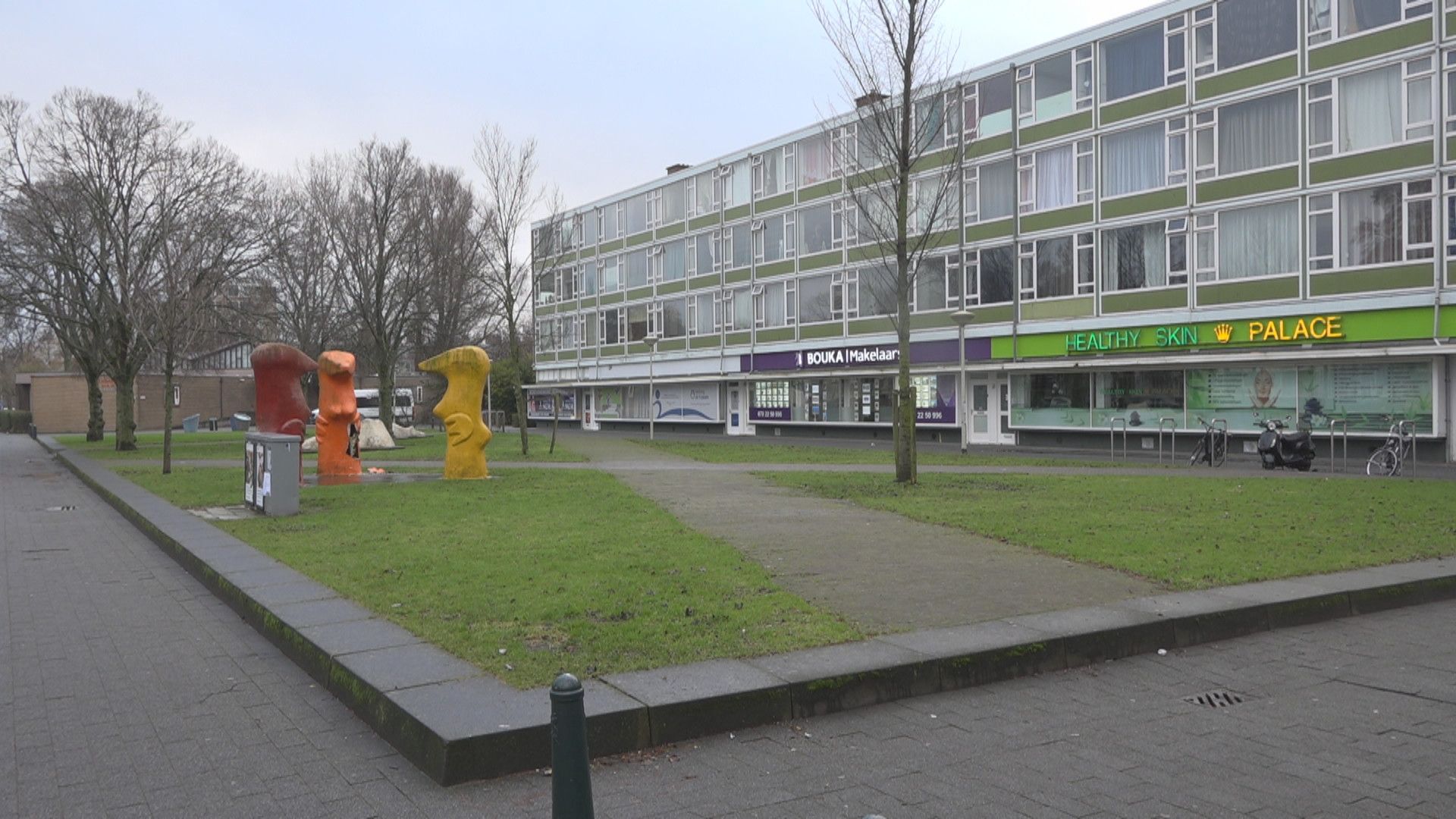 Buurt over samenscholingsverbod rond avondwinkel: 'Waarom gebeurt er ...