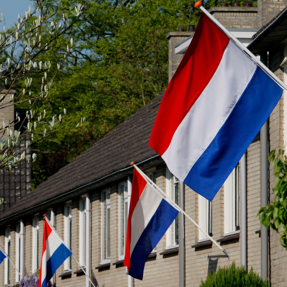 Hoe vlag ik? Vijf vragen over het uithangen van de vlag - RTV Drenthe