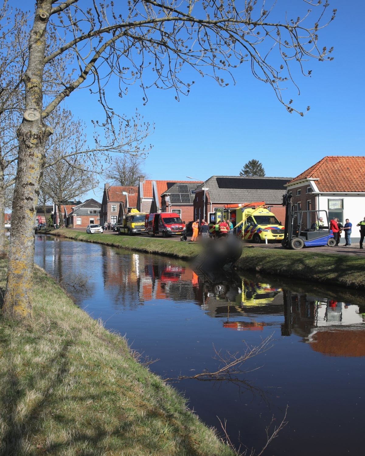112-nieuws dinsdag 1 april: Vergeten pannetje op vuur • Zwaargewonde bij ongeluk in Nieuwe ...