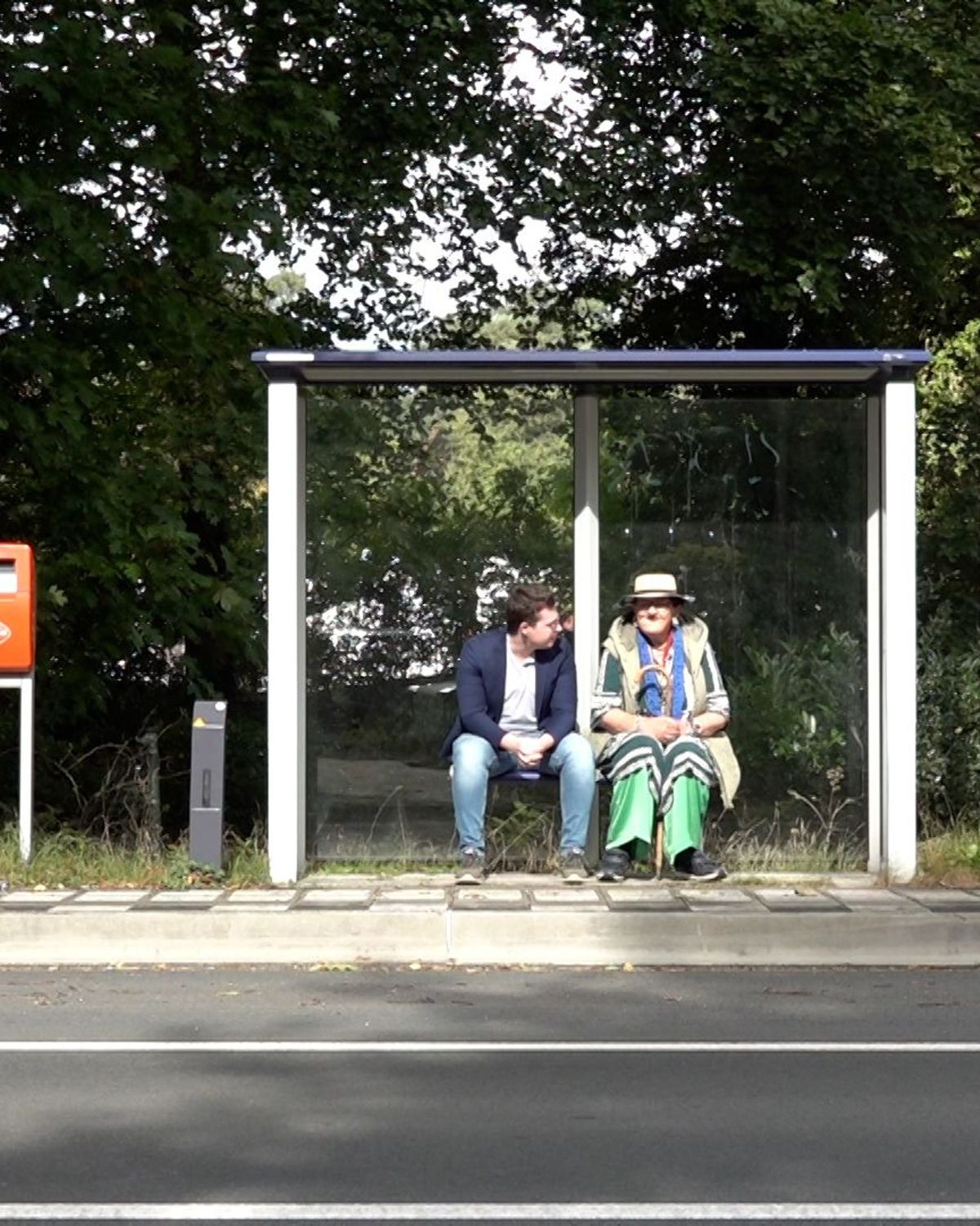 Bushalte verdwijnt: 'Onze wereld wordt beperkt' - Omroep Gelderland