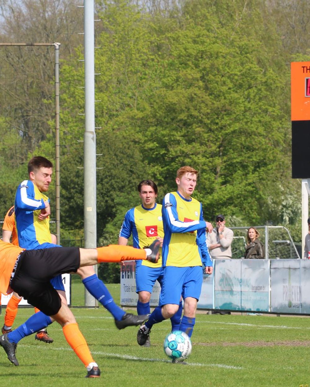 Terneuzense Boys wint verhit Zeeuws onderonsje van SVOD'22 - Omroep Zeeland