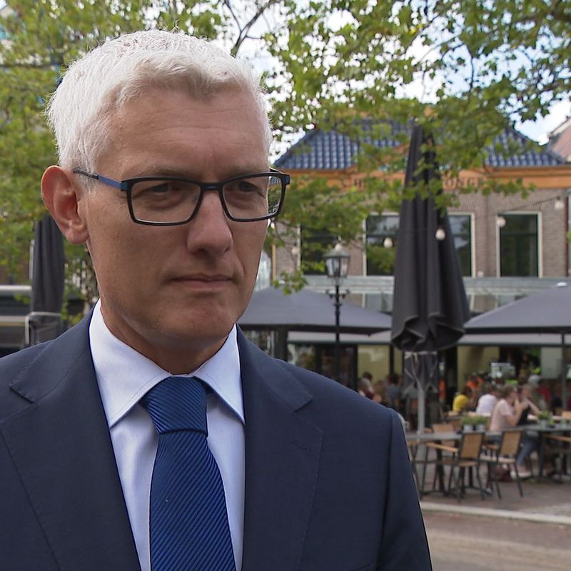Burgemeester Marco Out voorgedragen voor herbenoeming in Assen - RTV ... Burgemeester Marco Out voorgedragen voor herbenoeming in Assen - RTV ...