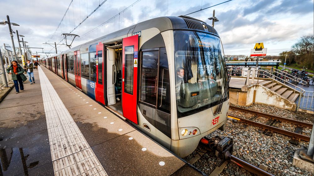 Burgemeesters willen metro naar Westland: 'Zou geweldig zijn' - Omroep West
