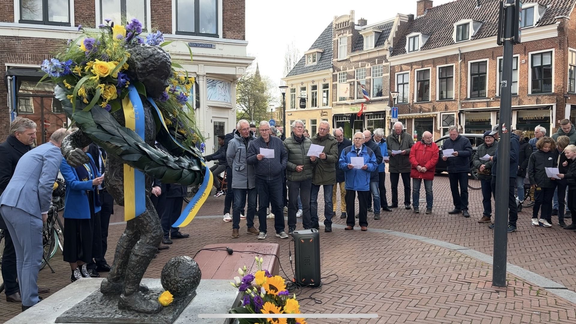 140 jaar L.A.C. Frisia gevierd met krans en beschermheer: "Wát een ...