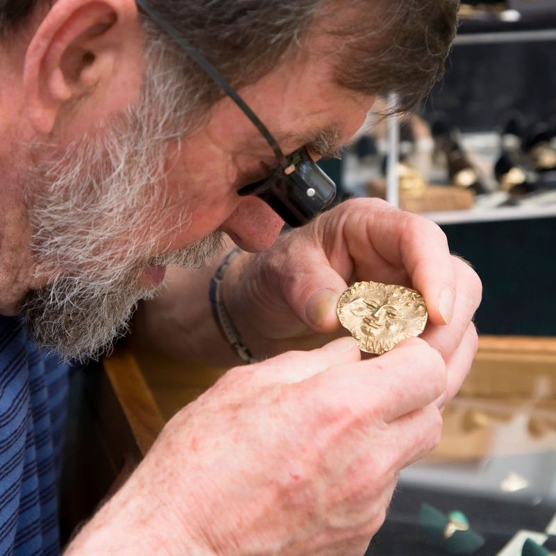 Goud nog nooit zo duur: inkopers beleven gouden tijden - L1 Nieuws