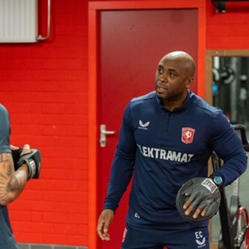 FC Twente voegt Ellery Cairo toe aan staf eerste elftal: "Extra ...