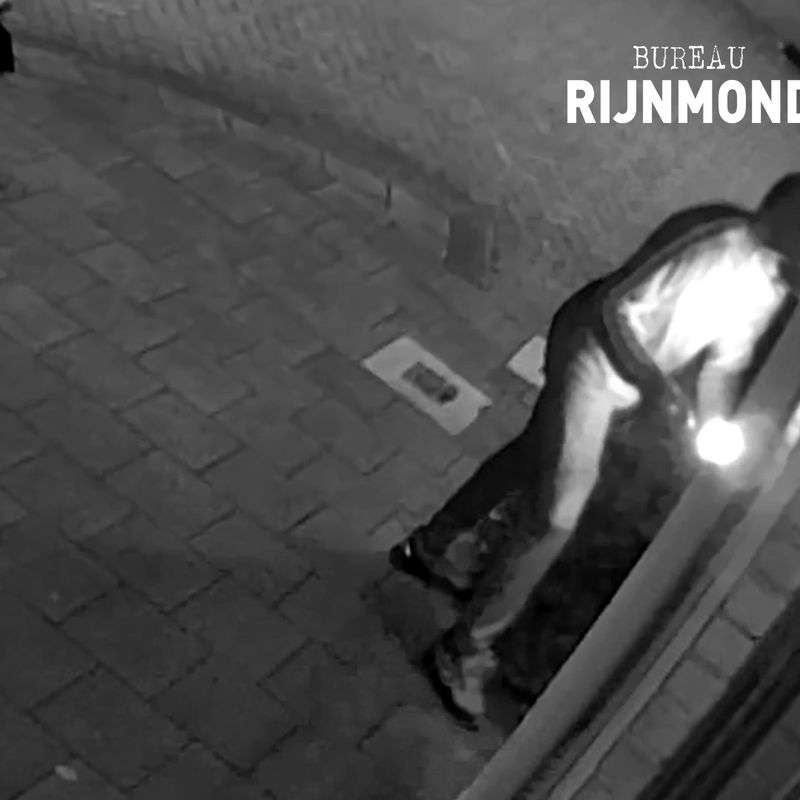 Tweemaal explosies bij woning in Rotterdam IJsselmonde - Rijnmond