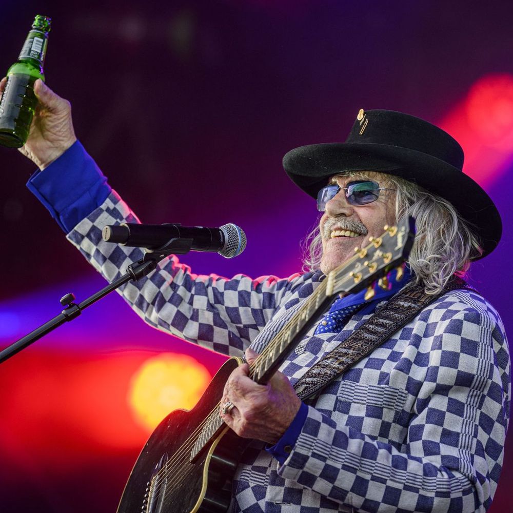 Normaal viert 50-jarig bestaan met concert in Lochem - Omroep Gelderland