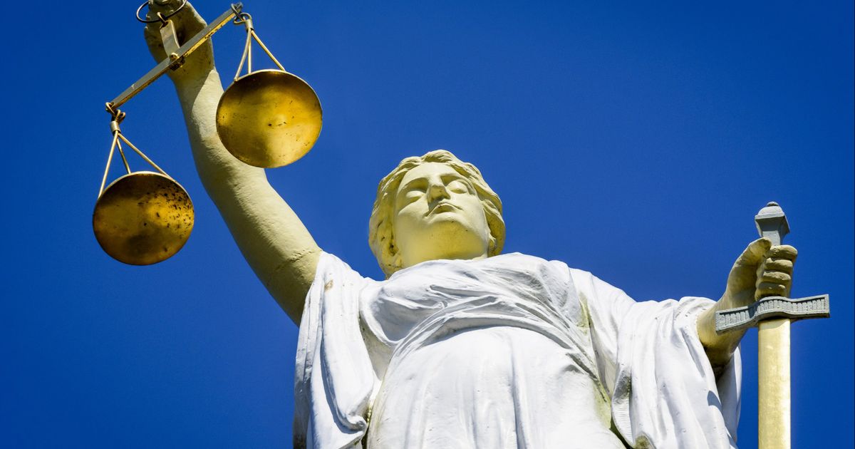 Man met hersenafwijking steekt snurkende vrouw in rug, hoeft niet meer ...