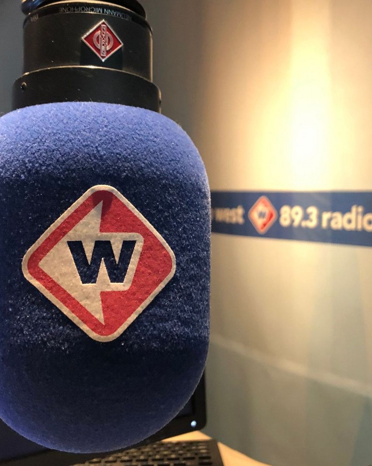 Radio West krijgt nieuwe DAB-frequentie - Omroep West