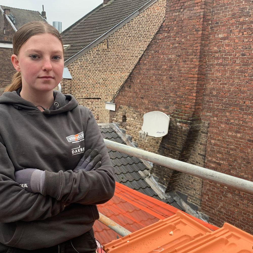 Charena (18) is vrouw in de bouw: 'Dit is mijn droombaan' - L1 Nieuws