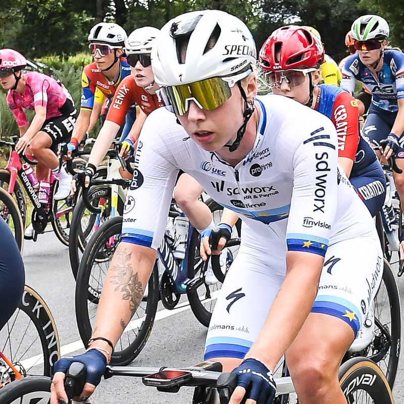 Wielrenster Wiebes wint eerste etappe Simac Ladies Tour - L1 Nieuws
