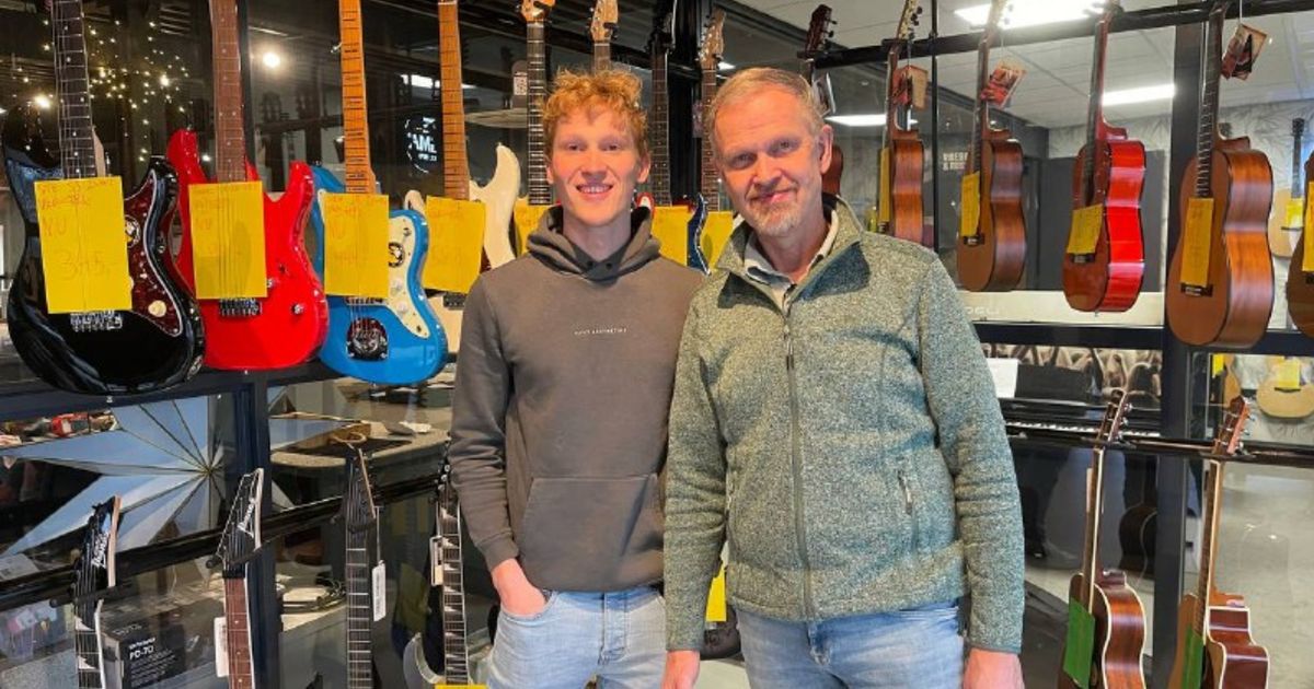 Muziekwinkel Round Music in Stadskanaal stopt: 'De lol is er een beetje ...