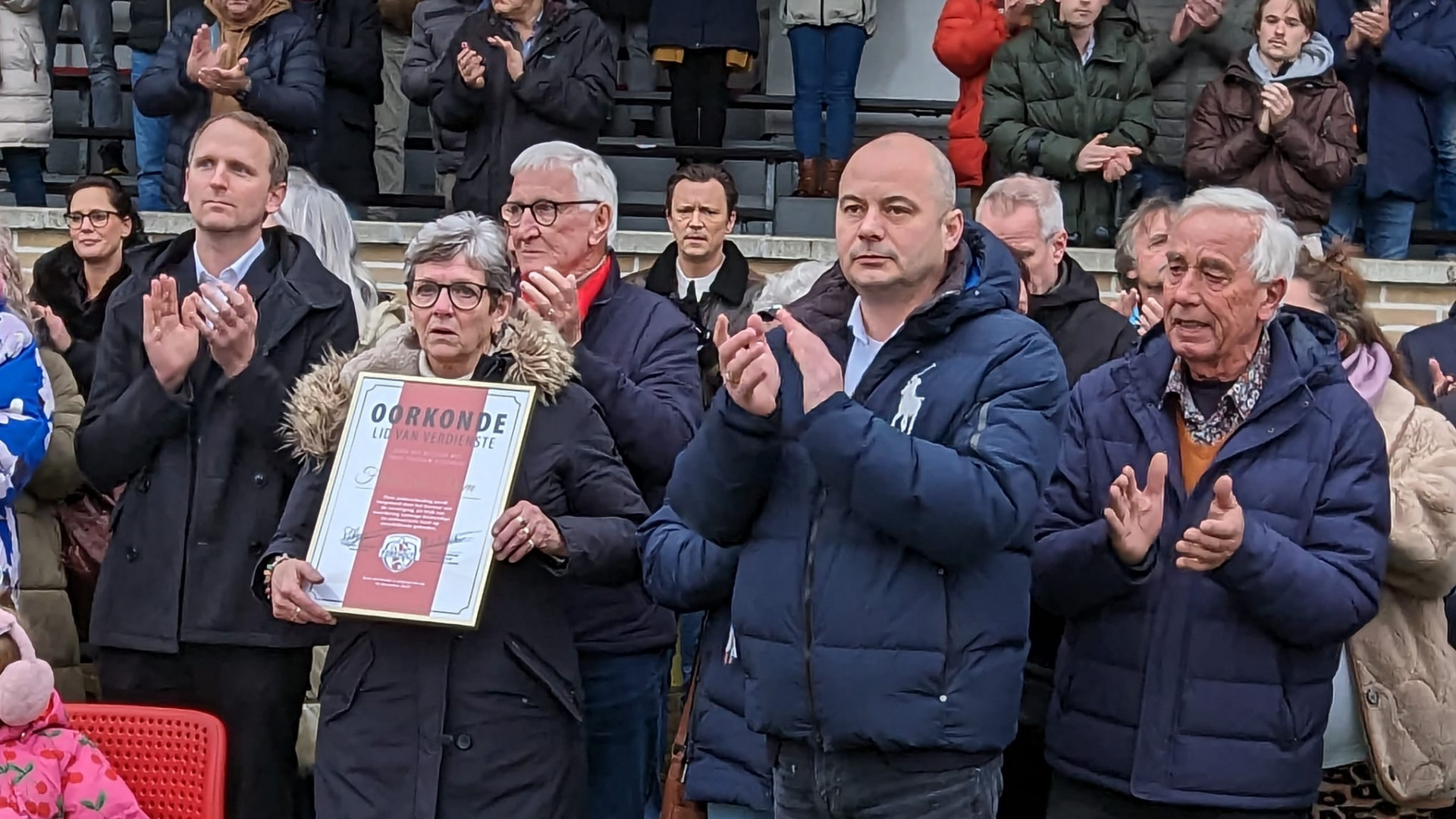 Speciale herdenkingswedstrijd voor overleden Floris en Roos: 'Een ...