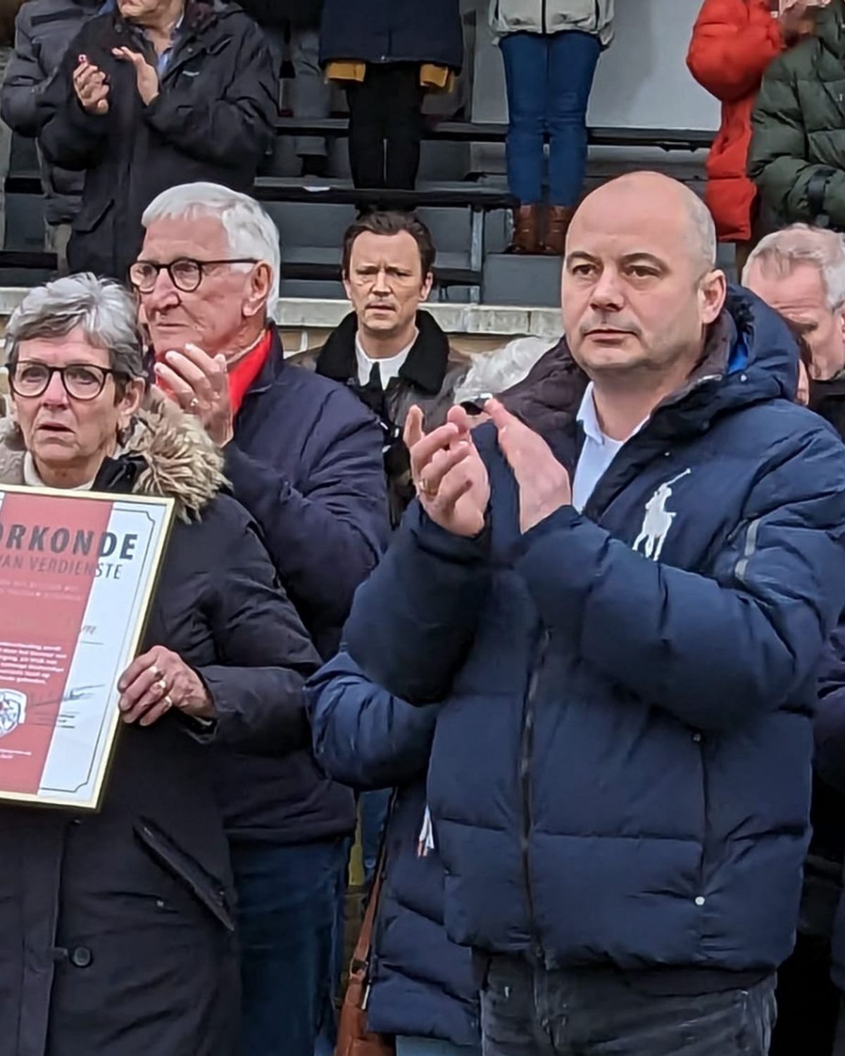 Speciale herdenkingswedstrijd voor overleden Floris en Roos: 'Een ...