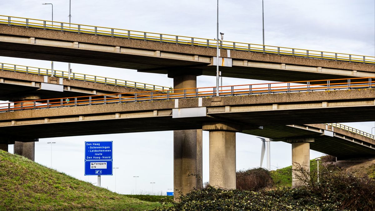 A12 vanavond en vannacht deels dicht, weg richting A13 dag later ...