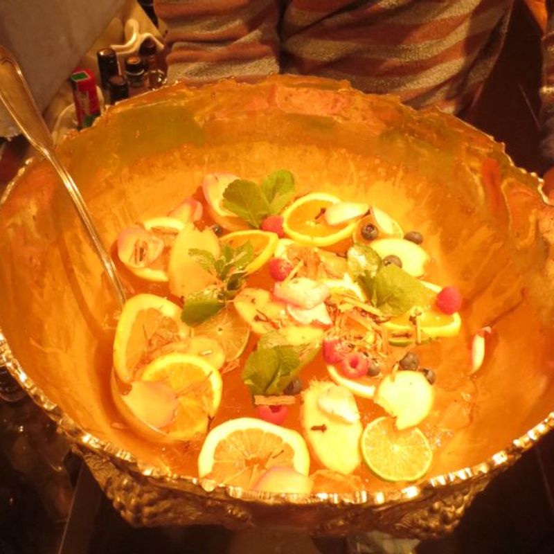 Cocktails aan de Maas: Josephine's Punch! - Rijnmond