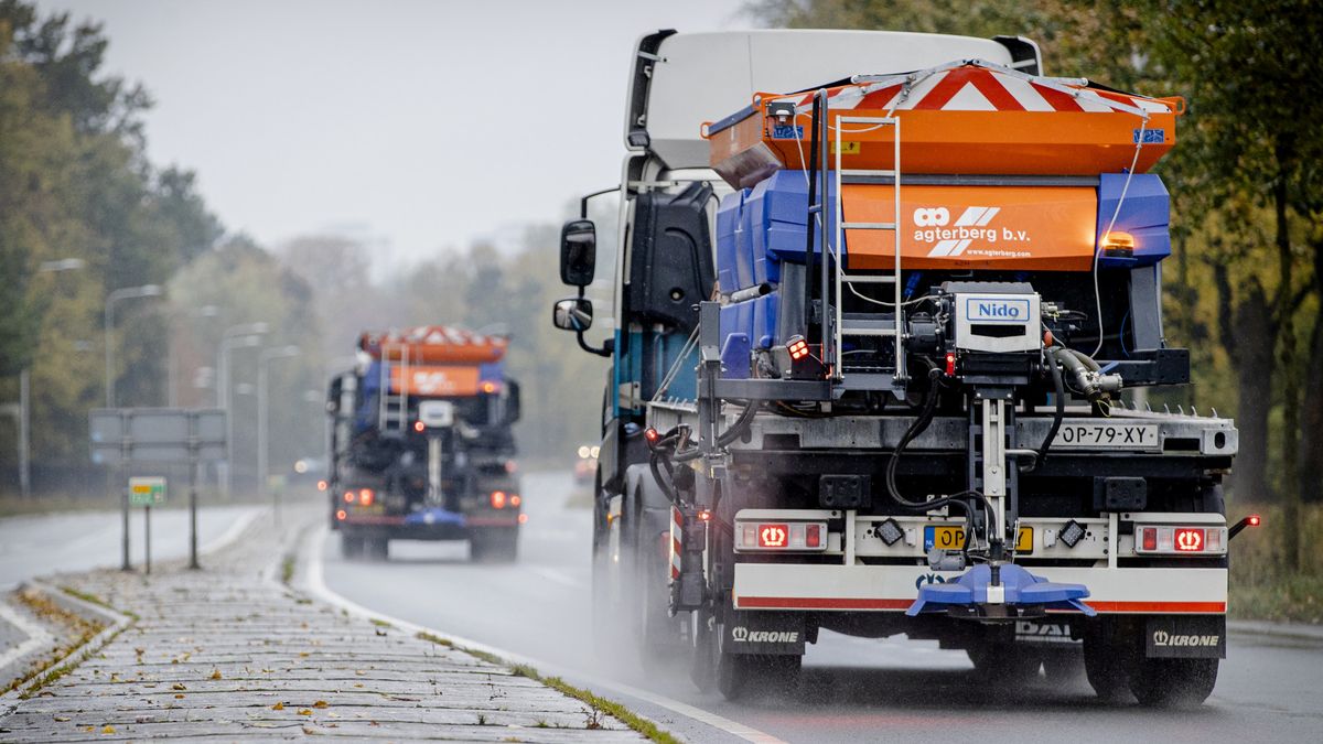Waarschuwing voor ijzel en verraderlijke gladheid - Omroep West