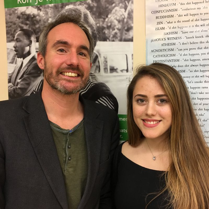 Jonge Denker des Vaderlands heet Neila en komt uit Rotterdam - Rijnmond