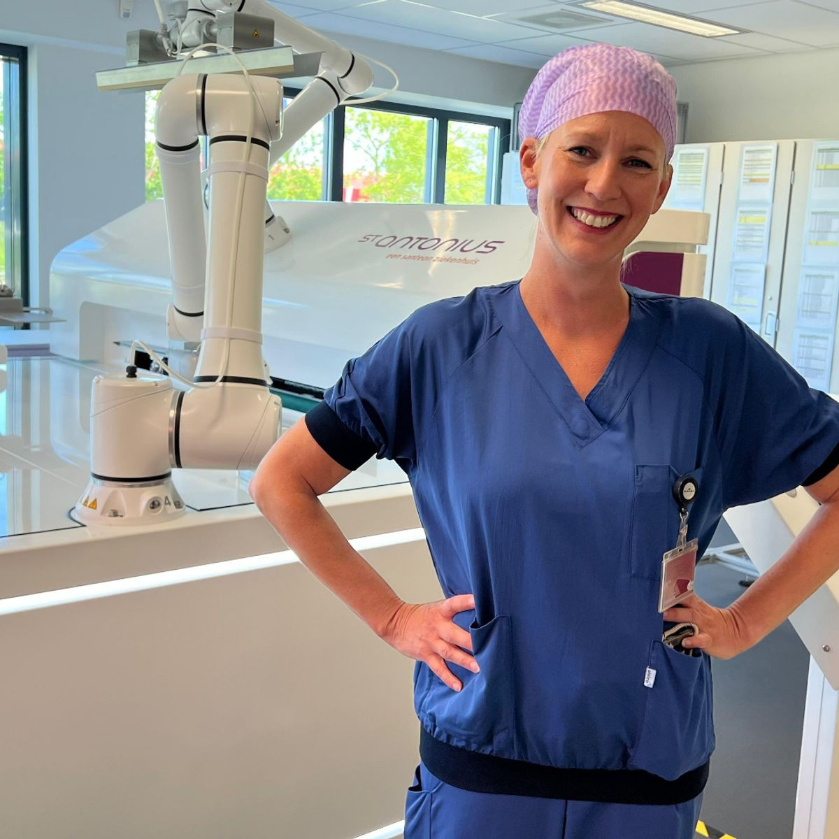 Nieuwe robot verpakt jaarlijks 100.000 sets met messen en scharen voor ...