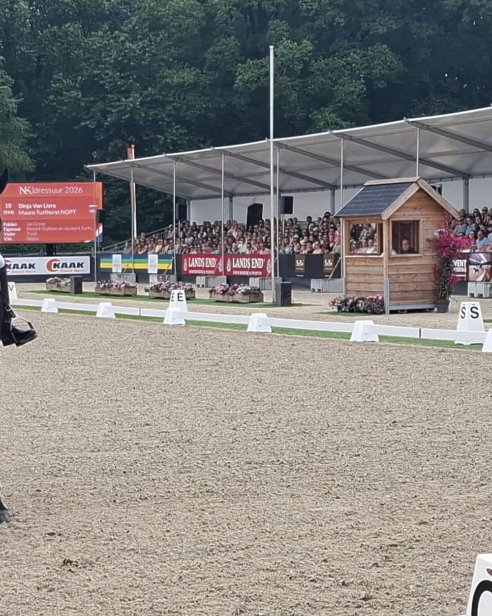 'Het is gaaf om weer terug te zijn', Dinja van Liere lijkt na zilver op ...