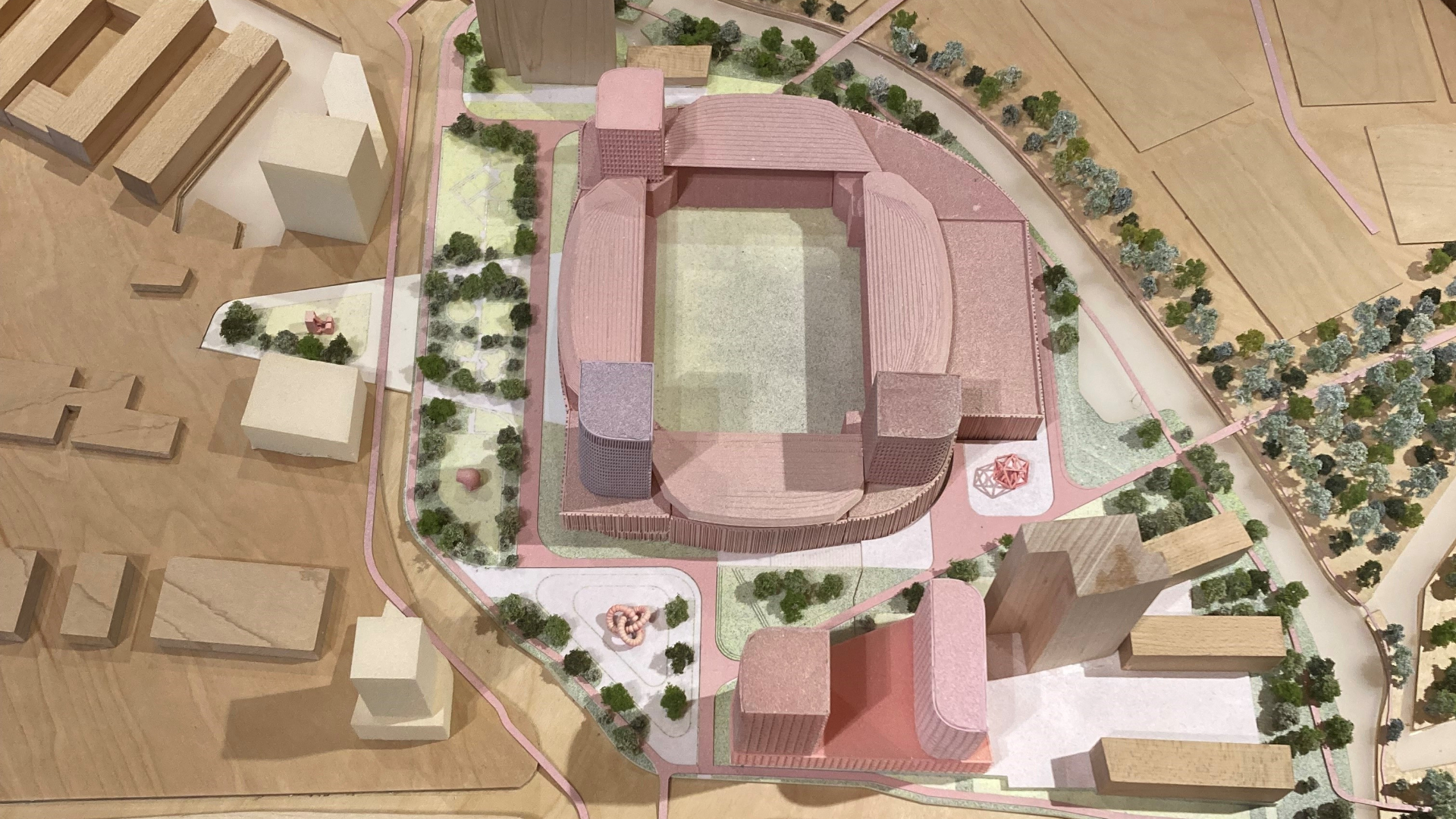 FC Utrecht koopt Stadion Galgenwaard en bouwt open hoeken dicht - RTV ...