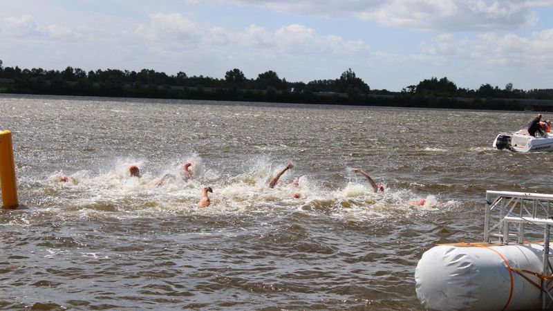 Braakmankreek decor voor Nederlands kampioenschap open water: Loots en ...
