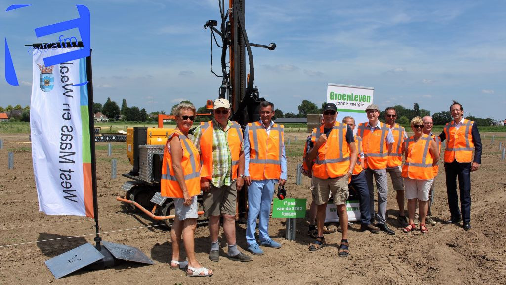 Officiële start aanleg Zonneparken in Beneden-Leeuwen - Omroep Gelderland