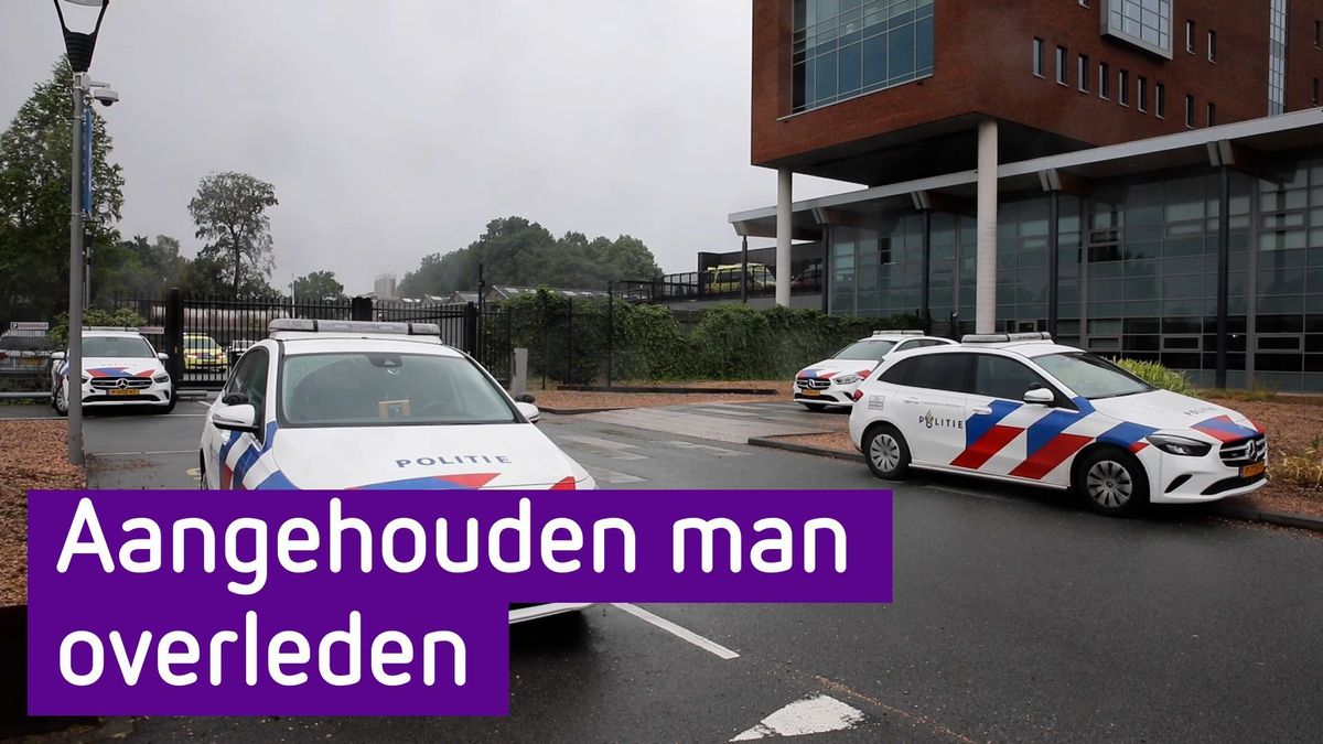 Naakte man overleden op Apeldoorns politiebureau - Omroep Gelderland