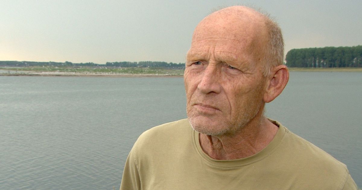 'Dit hakt erin', Fred Schenk raapt dag in dag uit honderden dode vogels ...