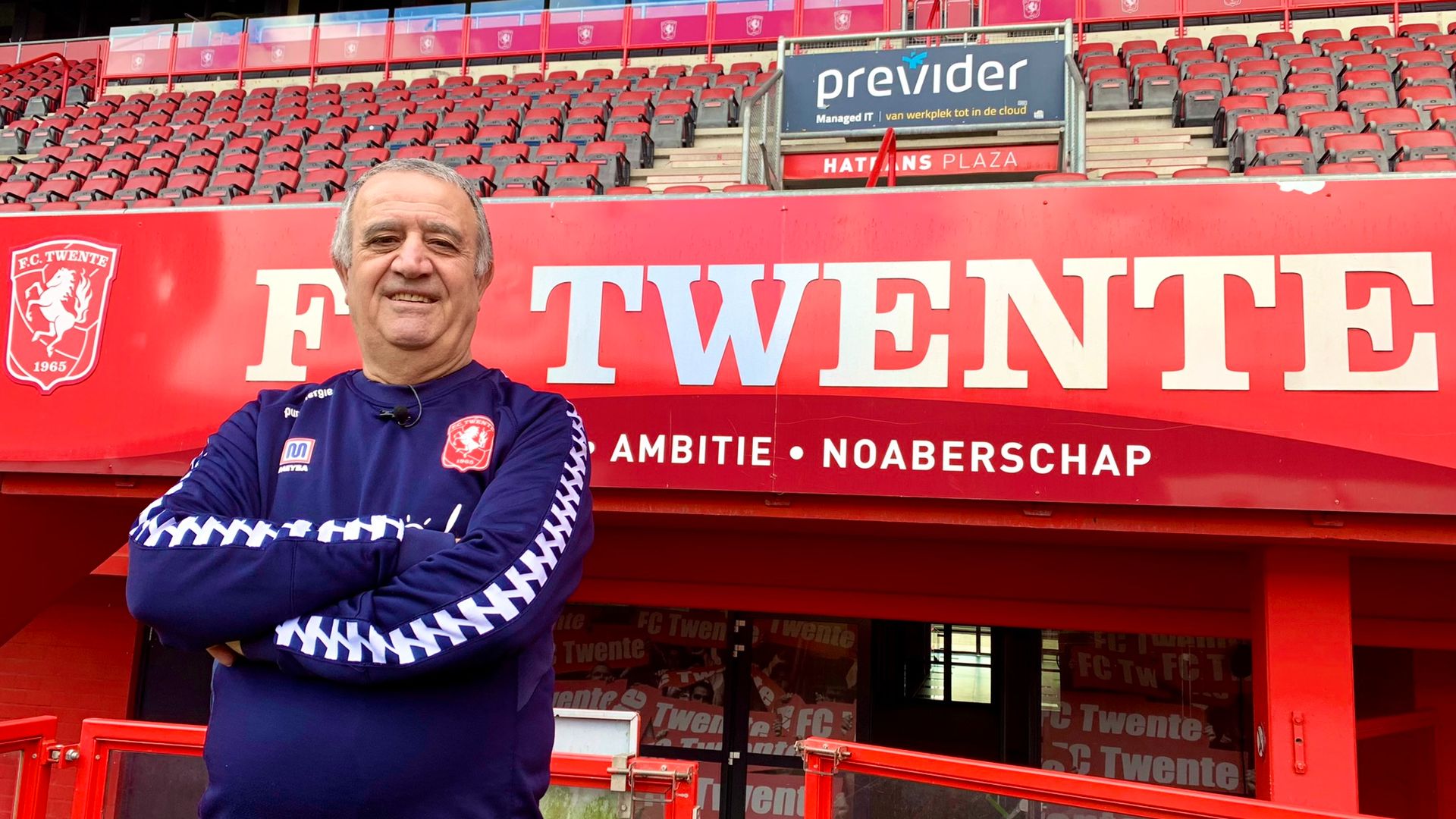 Materiaalverzorger Jacob Malki van FC Twente: "De spelers komen niets ...