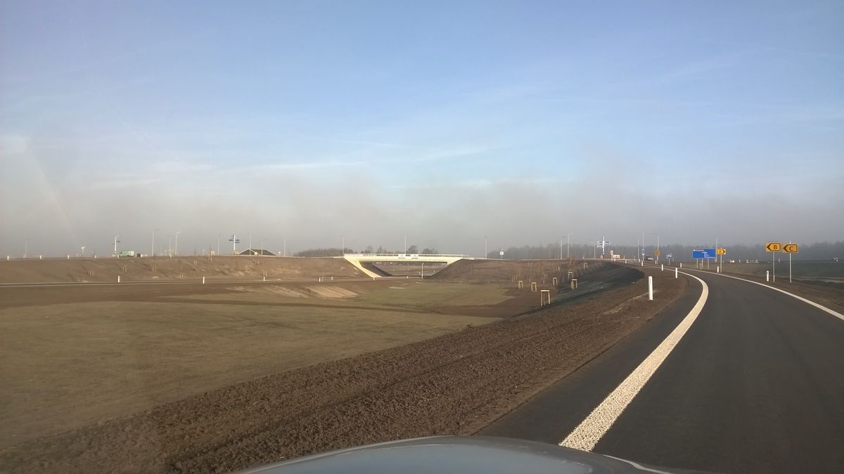 N34 bij Exloo open: 'Weer een hobbel uit de weg gehaald' - RTV Drenthe