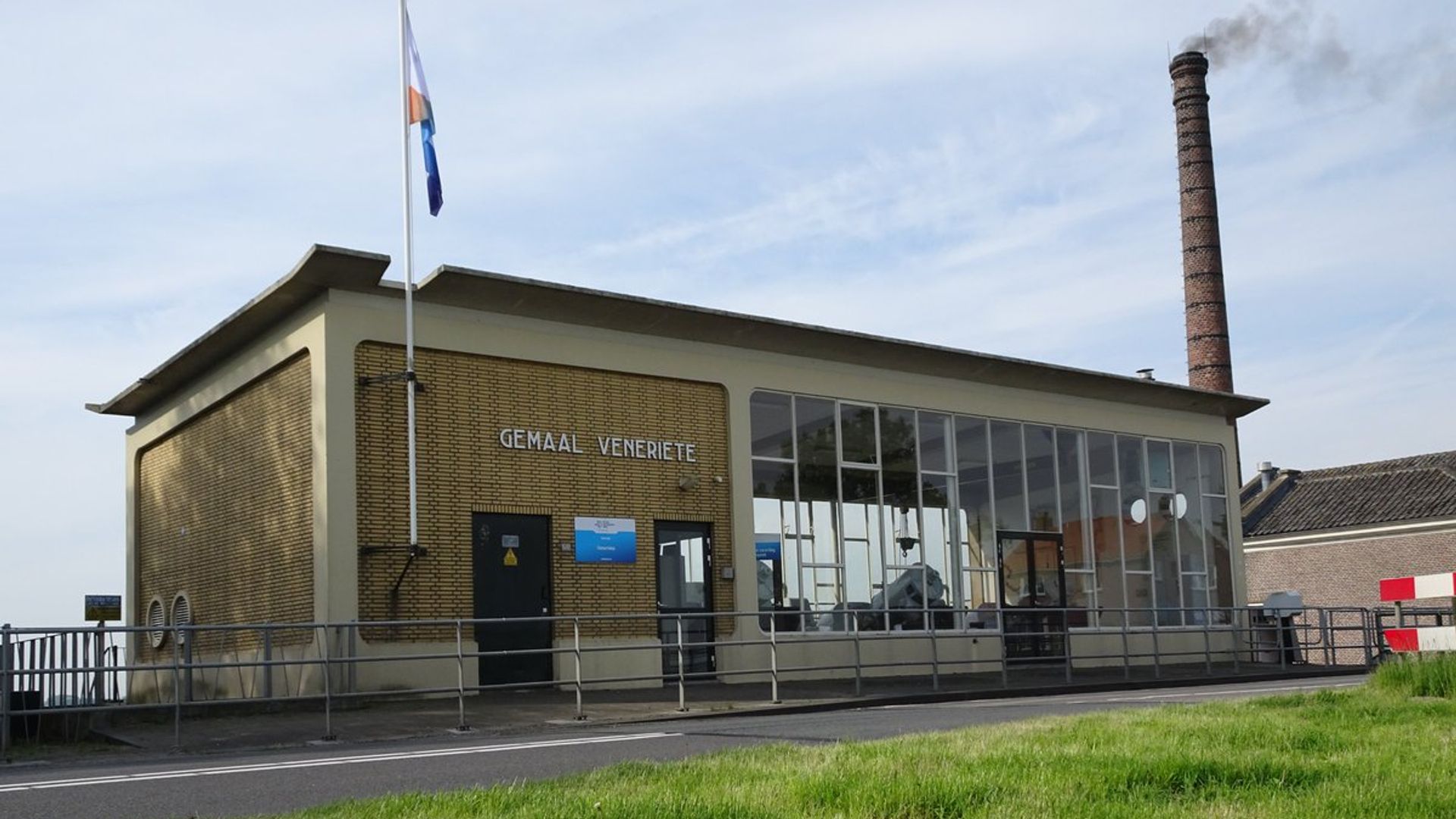 Na hoogwaterpiek krijgt waterschap tik op de vingers: ‘Gemaal verbruikt ...