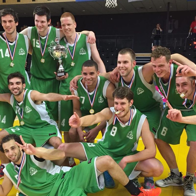 Groene Uilen wordt opnieuw kampioen - RTV Noord