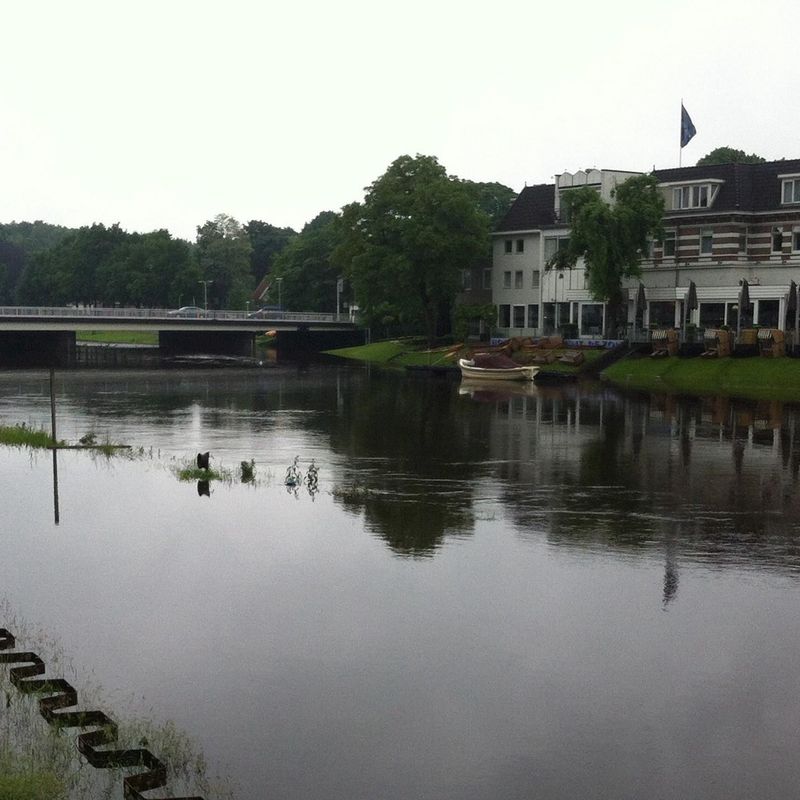 Waterschap probeert overstromingen in bovenloop Vecht te voorkomen - Oost