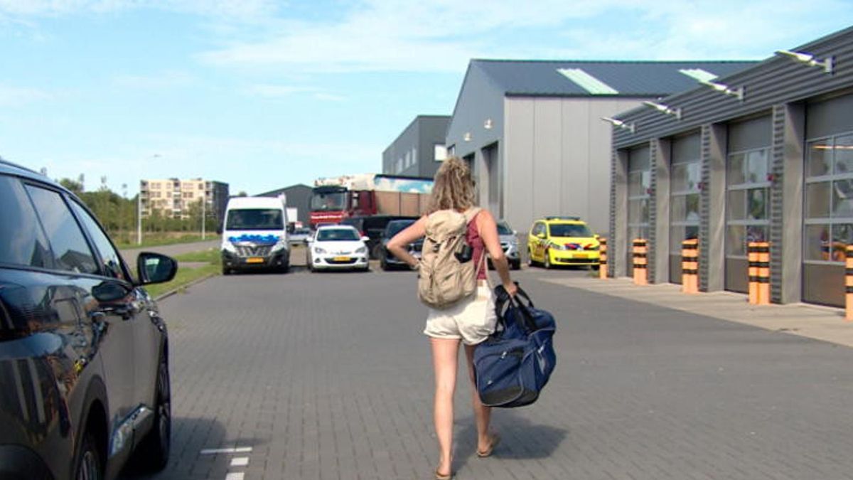 Andy Hofman van het Witte Kruis vertelt over waarom de extra diensten nodig zijn - Omroep Zeeland