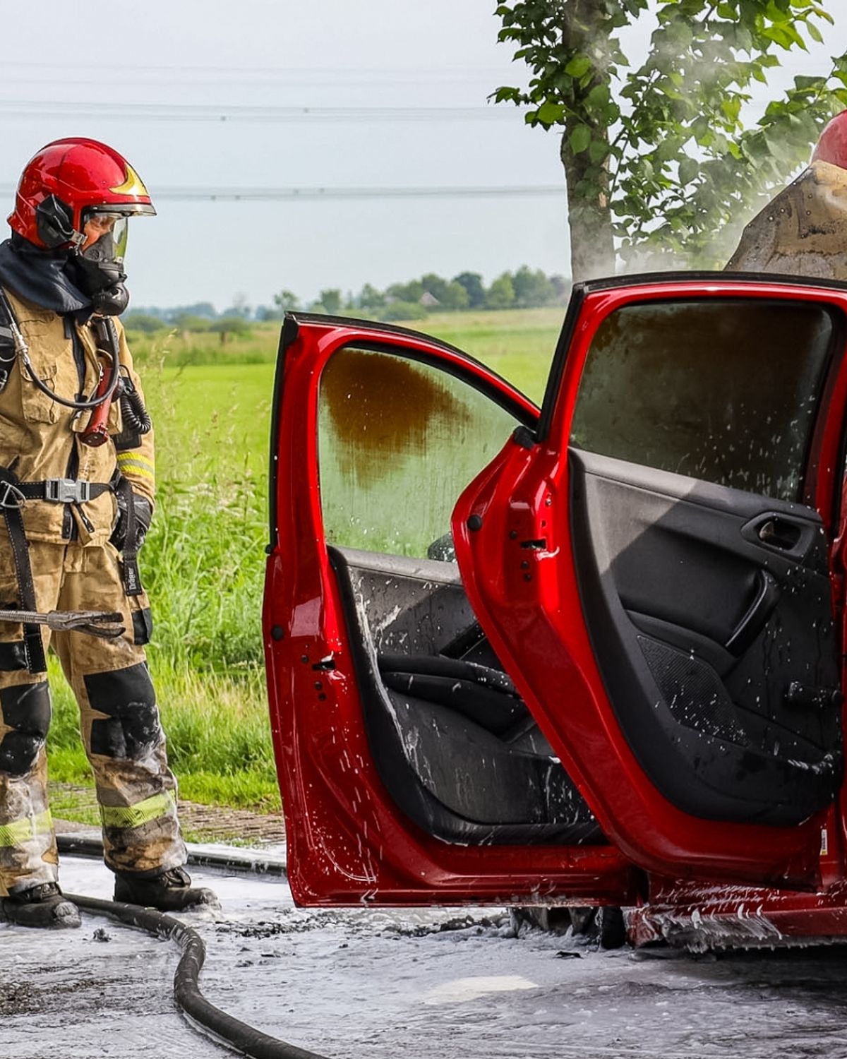112-nieuws: Autobrand in Tolbert - RTV Noord