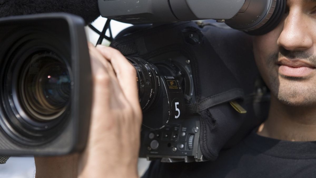 Tiener die EO-cameraploeg beroofde pleegde ook reeks autokraken, OM ...