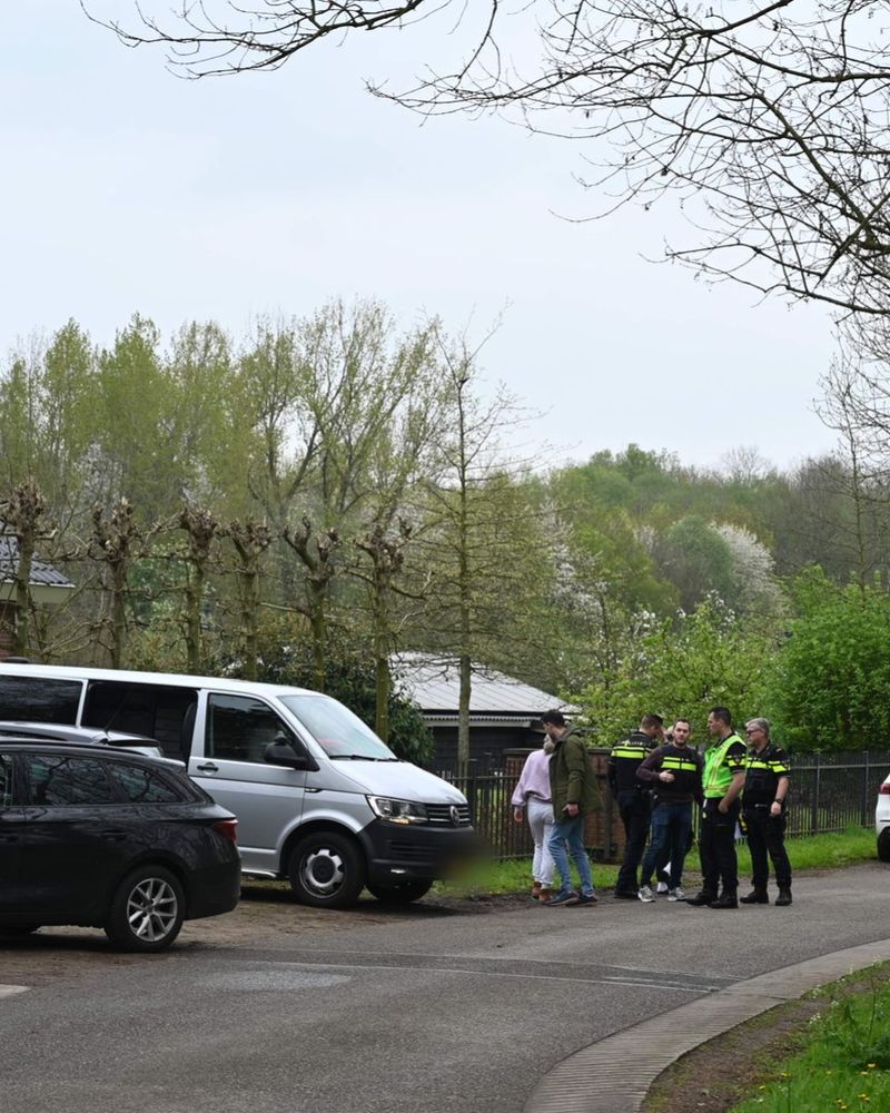 Gemaskerde indringer met mes blijkt oude date - Omroep Gelderland