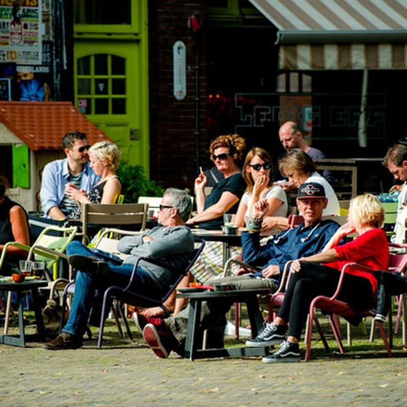 Bekende Utrechtse kroegen in de verkoop: Café Ledig Erf en Café Het ...
