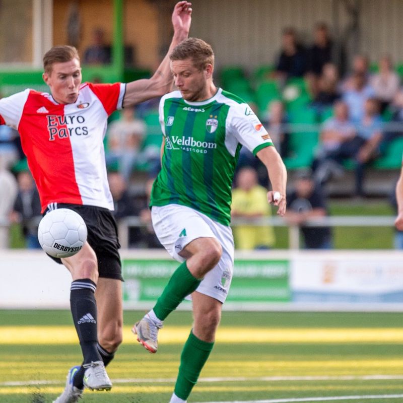 SC Feyenoord ook volgend seizoen hoofdklasser na uiteenspatten ...