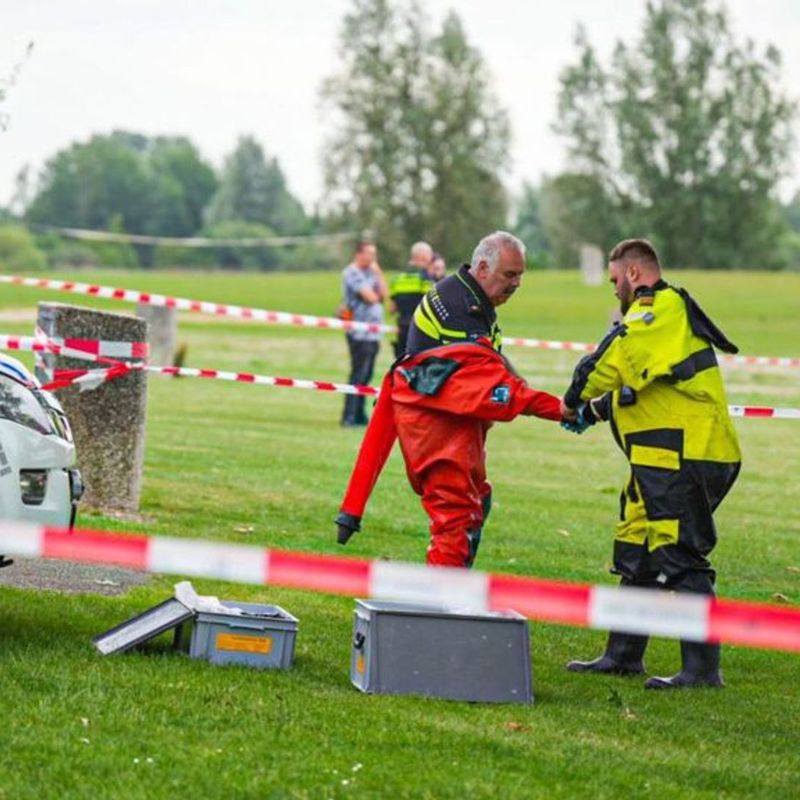 Ook na vondst lichaam gezochte man, gaat politie door met onderzoek - Omroep Gelderland