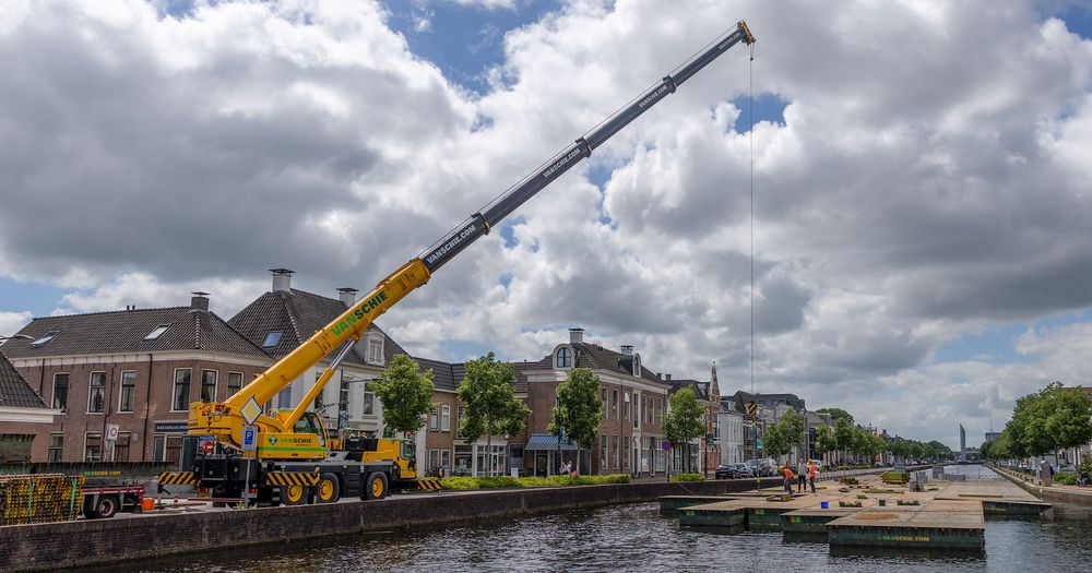 Opbouw van alles rondom de TT van start in Assen - RTV Drenthe