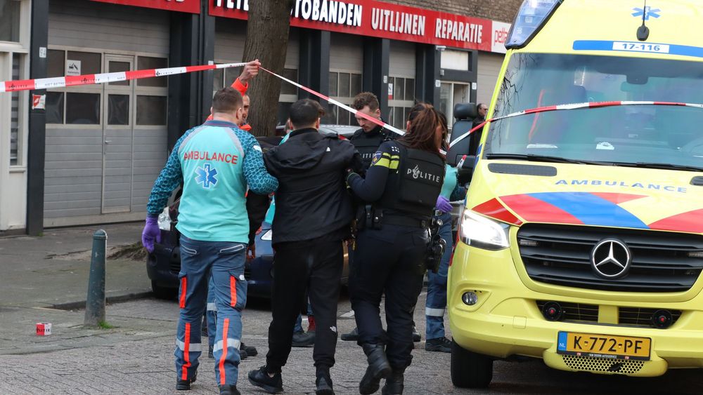 Dode bij schietpartij in Rotterdam-Delfshaven, twee gewonden aangehouden - Rijnmond