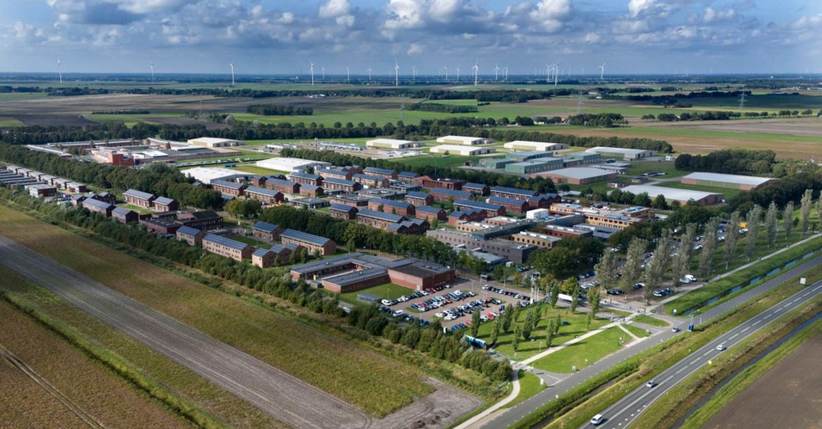 Gemeente Westerwolde plant treinstation achter azc Ter Apel - RTV Noord