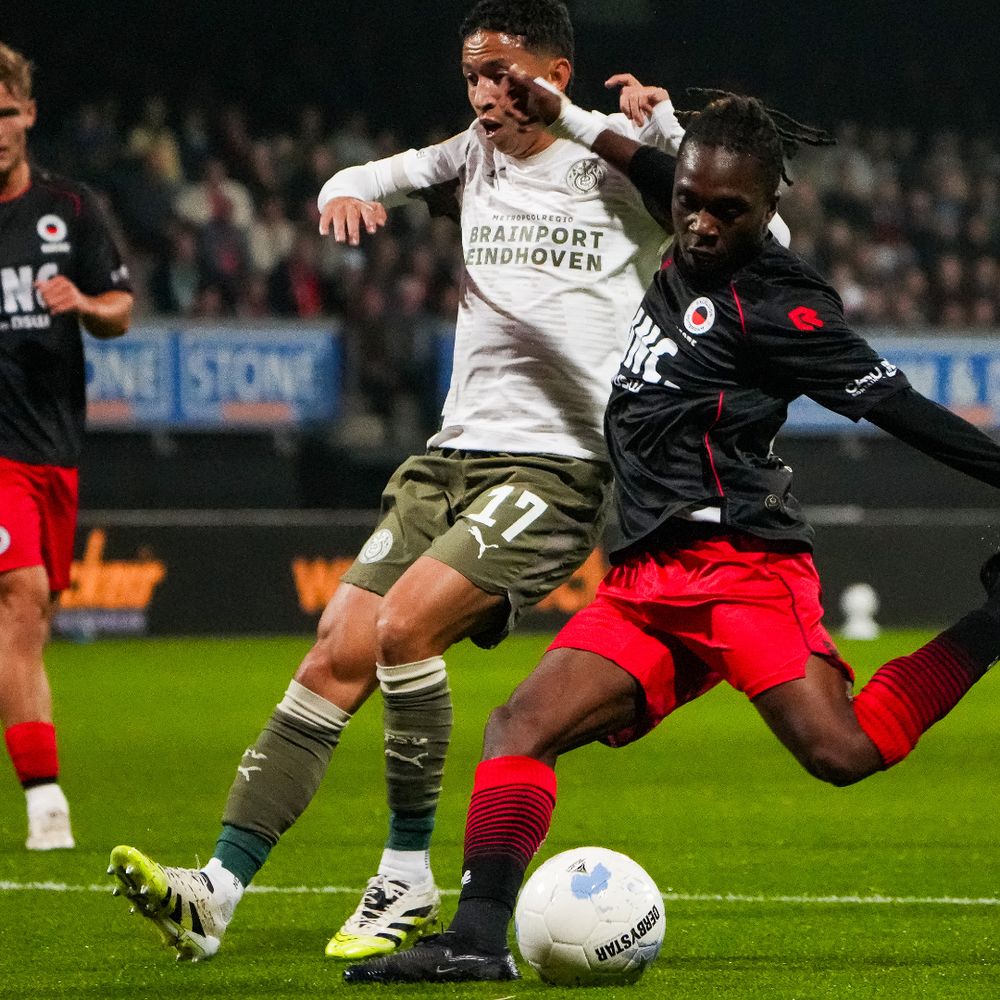 Excelsior verliest ondanks vroege voorsprong van PSV in spannende ...