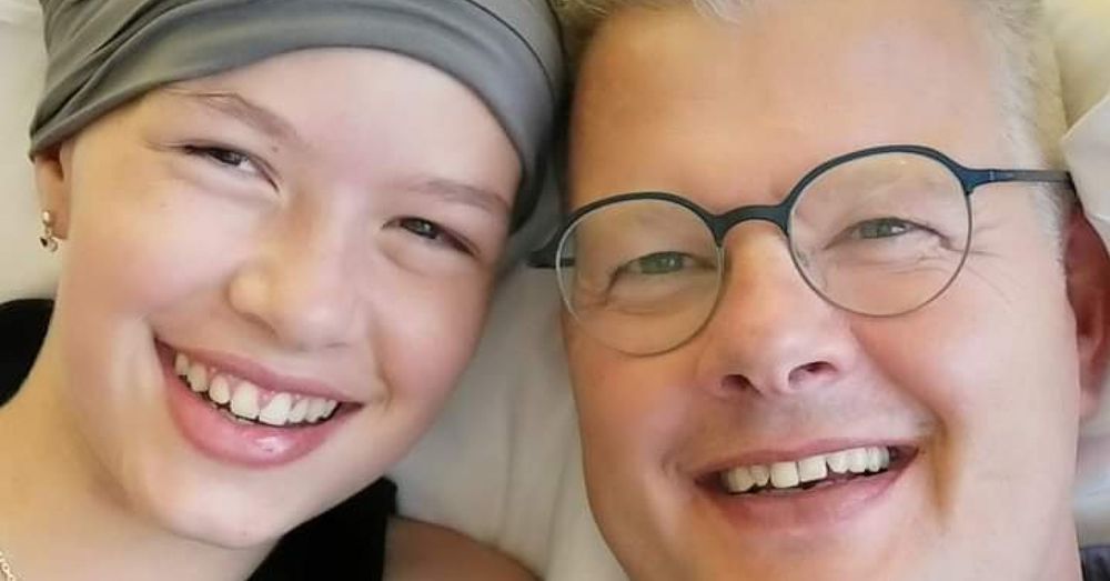 Na enorm aantal behandelingen is Jade (17) toch niet meer te genezen: 'Ik ben kapot van verdriet ...