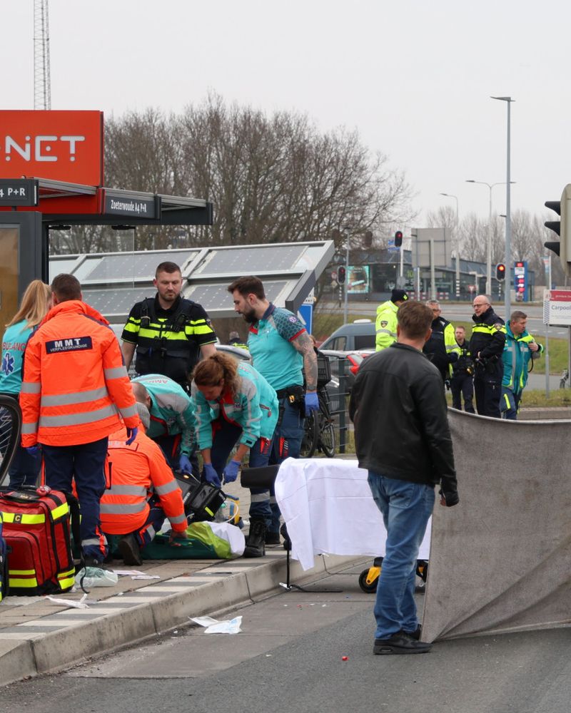 112-nieuws | Fietser gewond bij aanrijding met auto - Omroep West